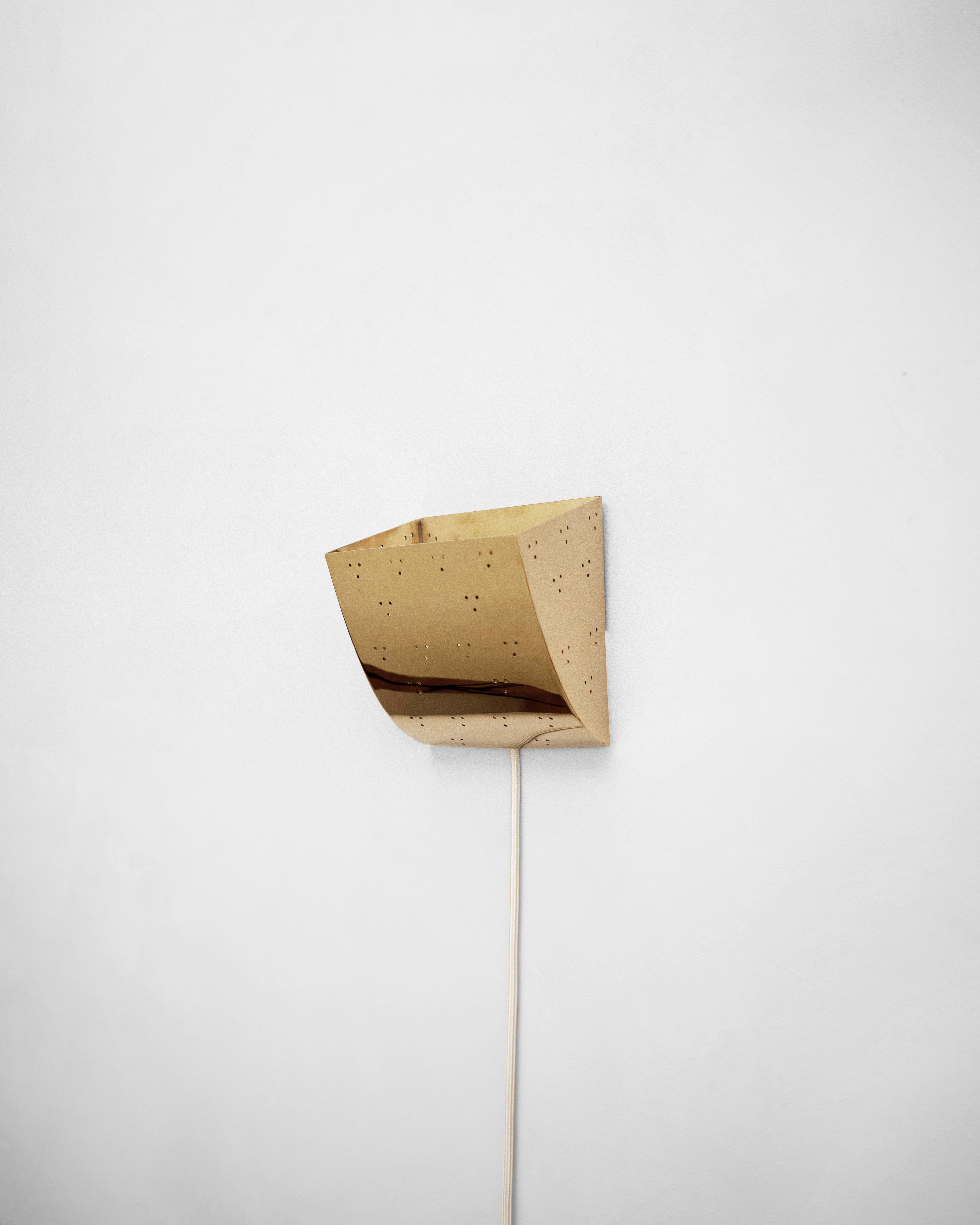 Jolene Wall Lamp - Polished Brass – HEIN STUDIO
